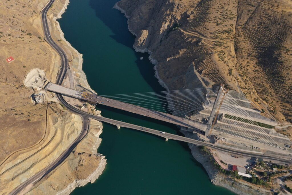 Kömürhan Bridge, Turkey - Pipenbaher Consulting Engineers